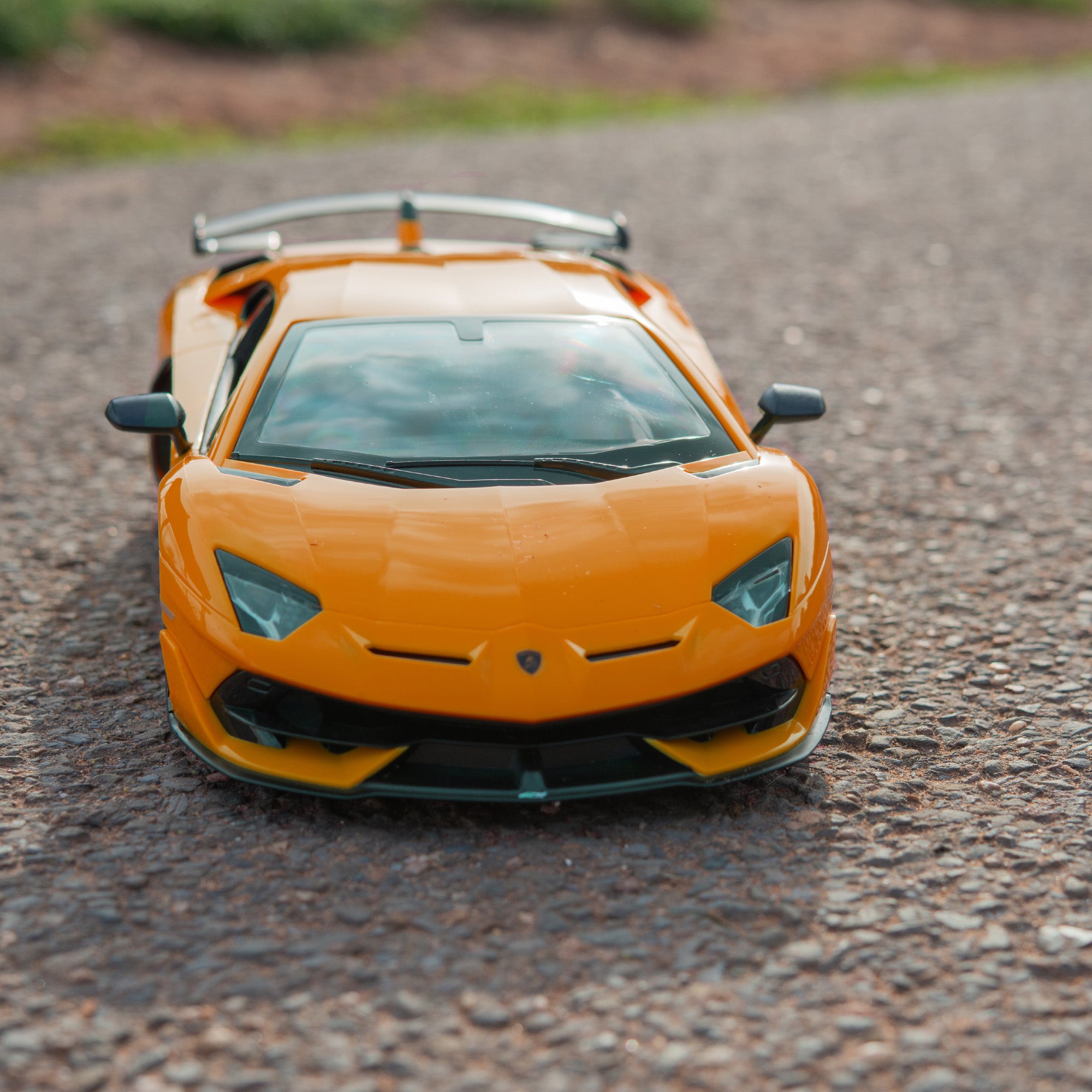 1:24 Scale – Planet Direct